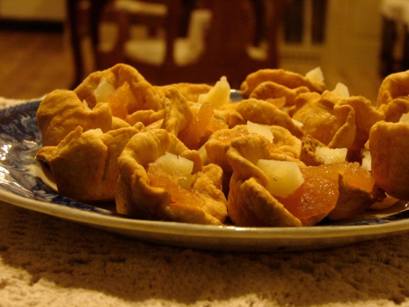 Cracker cups | Out of the Ordinary